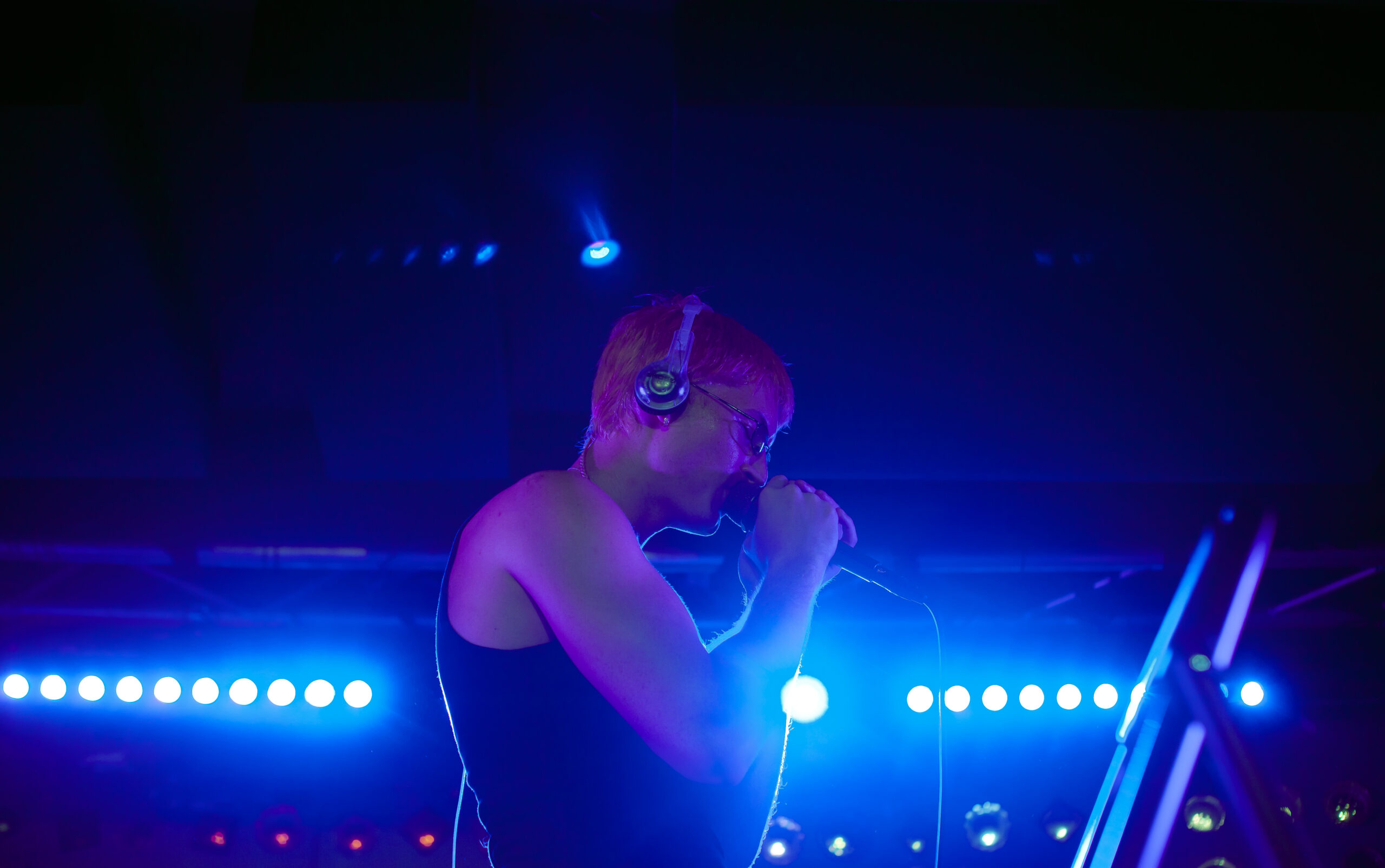 The Goose Is Loose in Brooklyn: Gus Dapperton Is Back on Stage - MIC ...